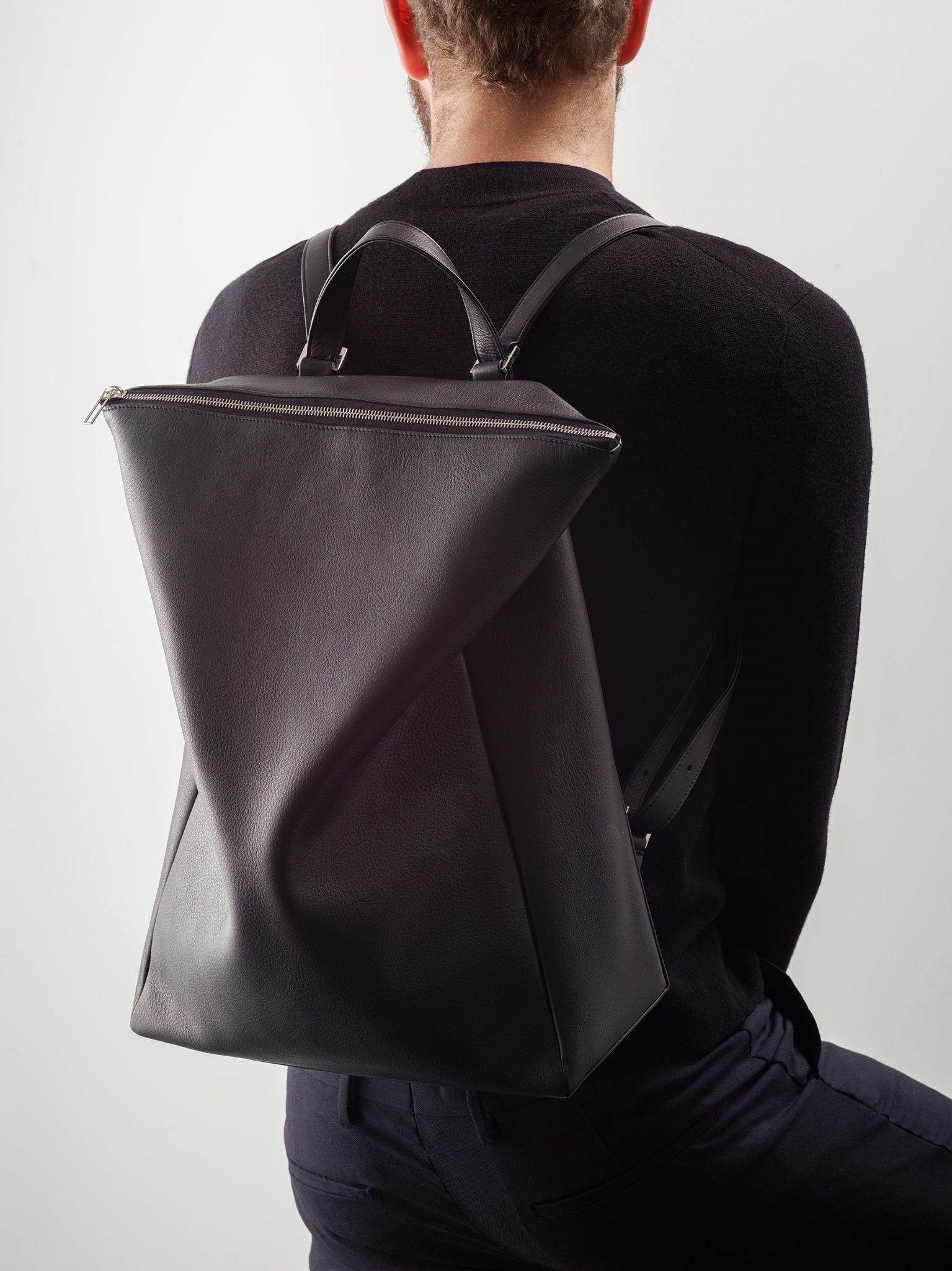 MARSH backpack in black calfskin leather | TSATSAS