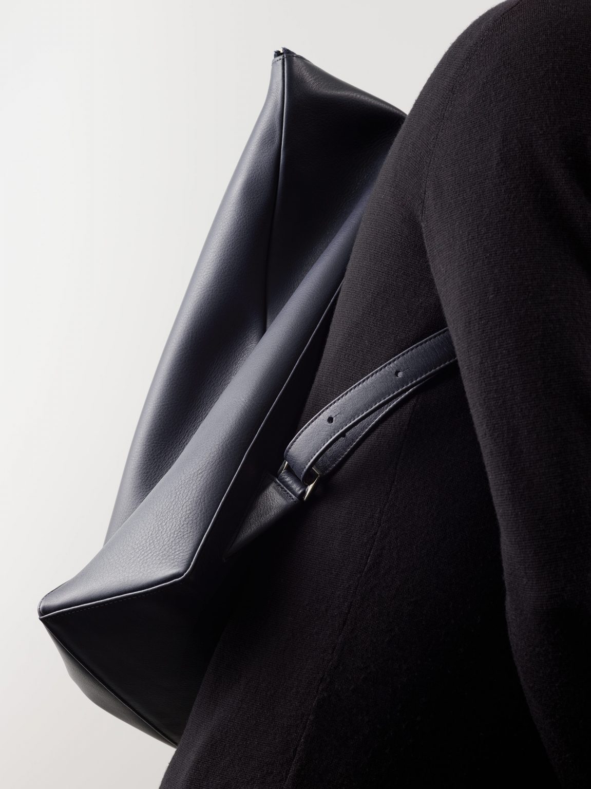 MARSH backpack in navy blue calfskin leather | TSATSAS